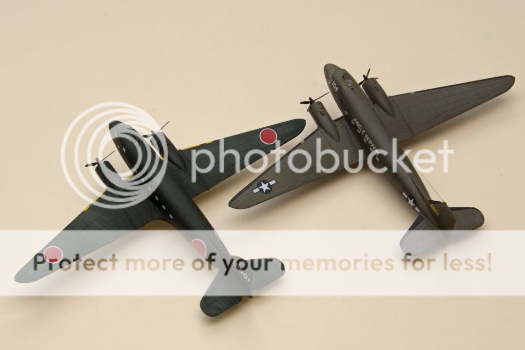 Hasegawa 1/200 L2D Type Zero Transport & C-47 Skytrain - Ready for ...